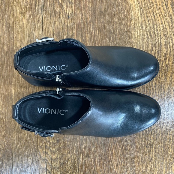 Vionic | Shoes | Vionic Millie Black Leather Ankle Boot With Buckle ...